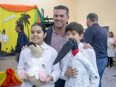 Mela y Jabi: Presentan las mascotas del Plan de Alfabetización en Formosa